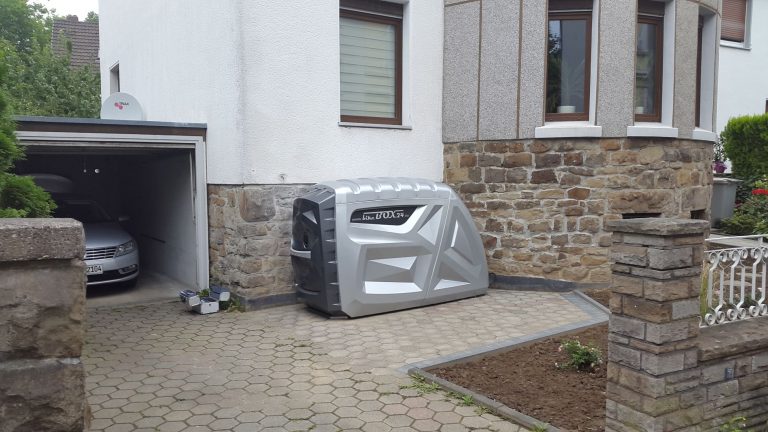 bikeBOX24 Standard - Motorcycle garage - bikebox24.eu